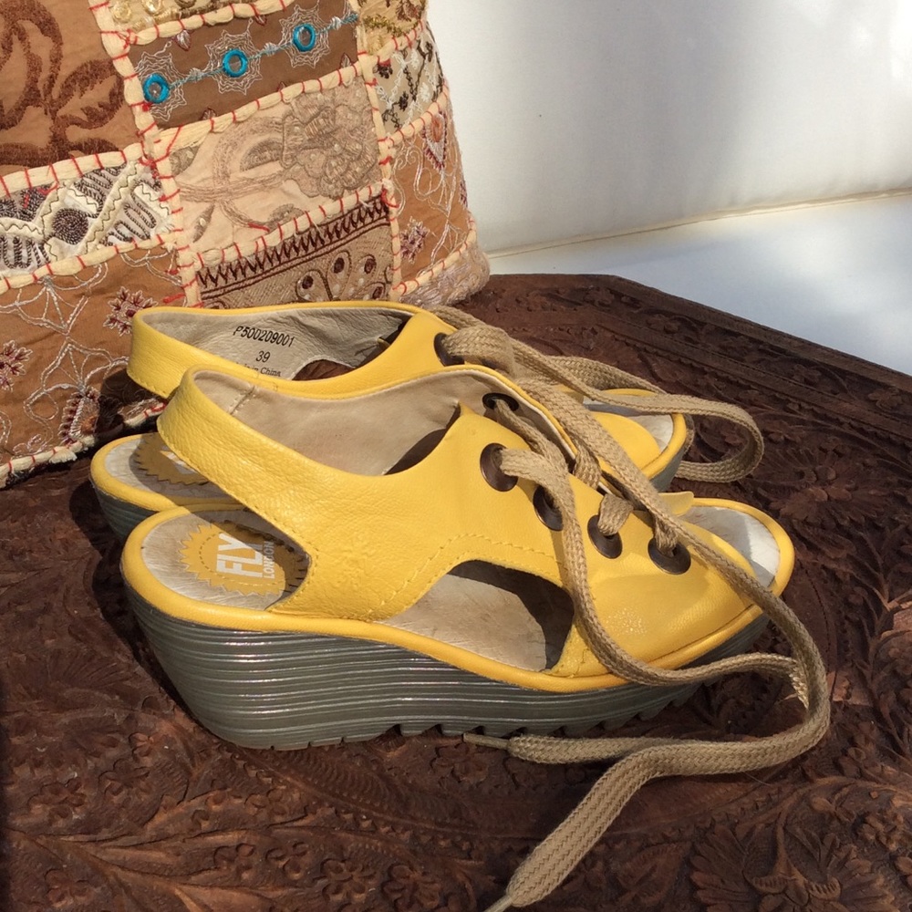 Fly London Sandals - Gem